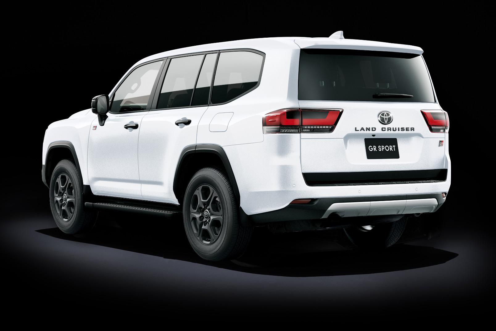 Car Lovers: 2025 Toyota LandCruiser 300 Unveiled